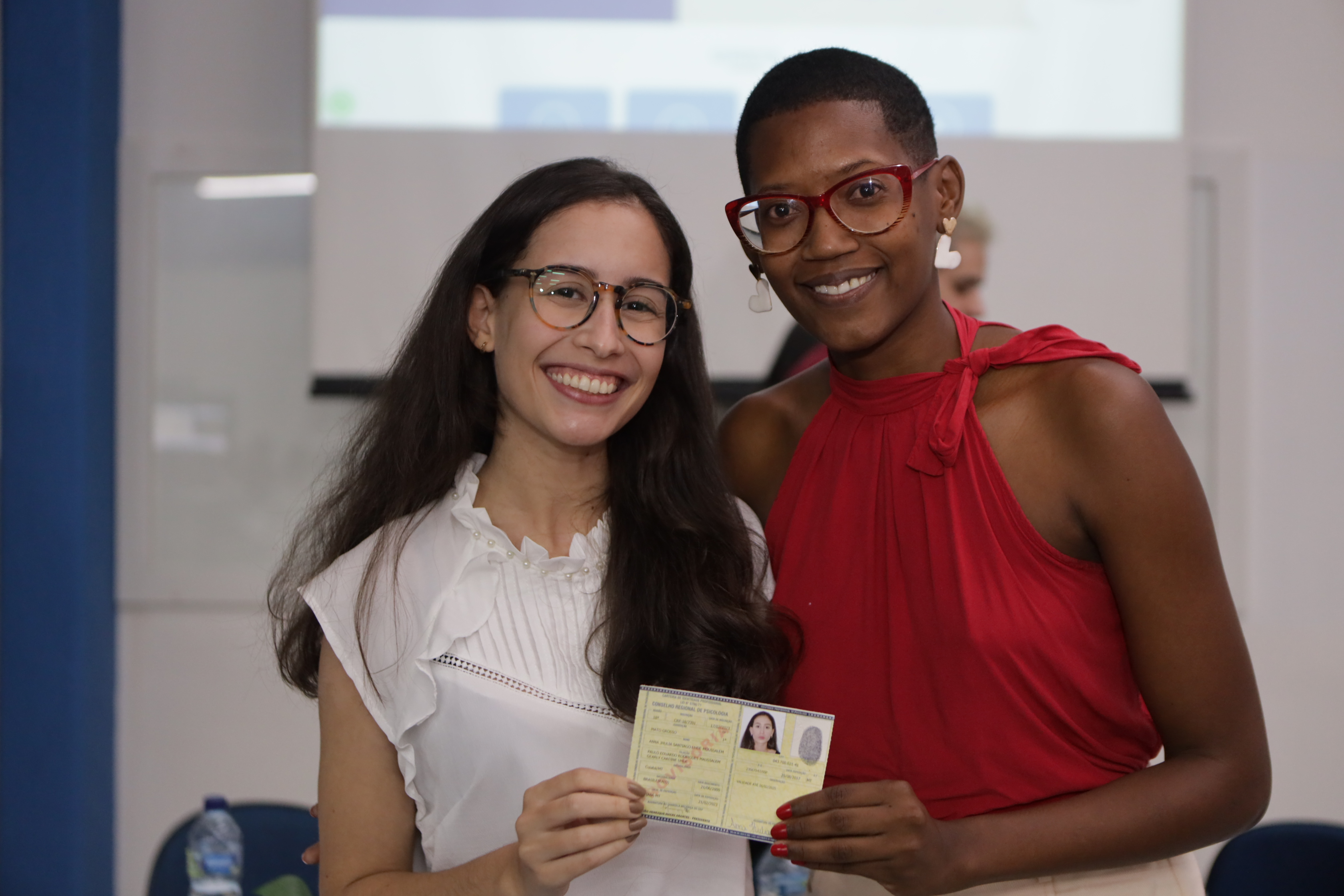 Solenidade de Entrega de Carteiras de Identidade Profissional - Galeria - Conselho Regional de ...